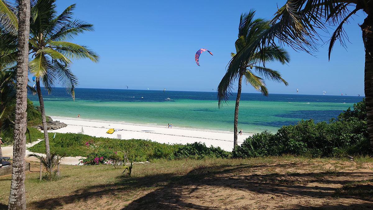 Kitesurfen Watamu Kenia - Kiteurlaub, Kitereisen » Kiten an den Top ...